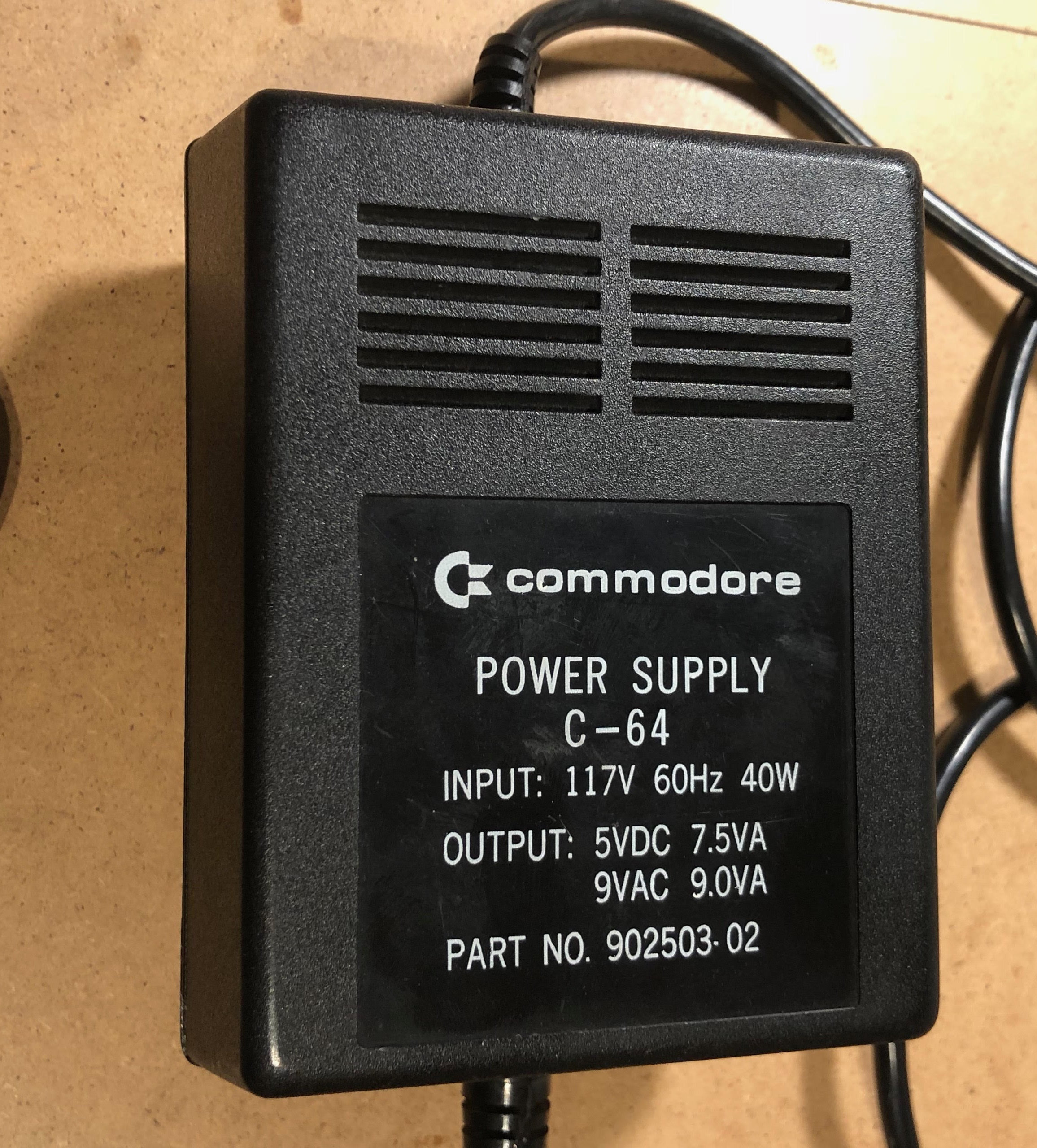 Commodore 64 Power Supply 902503-02, part 1. – My Geeky Hobby